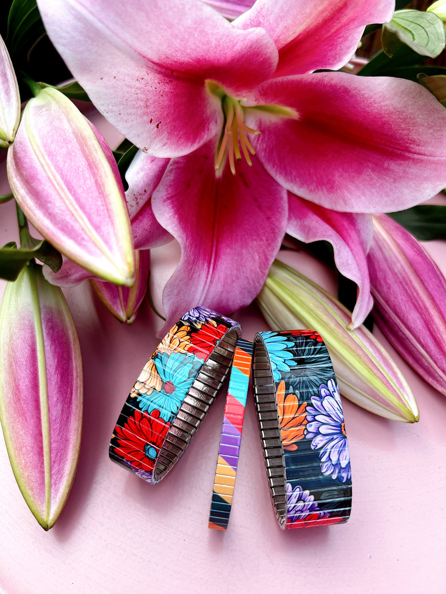 Space Daisy Bundle – Banded Bracelets